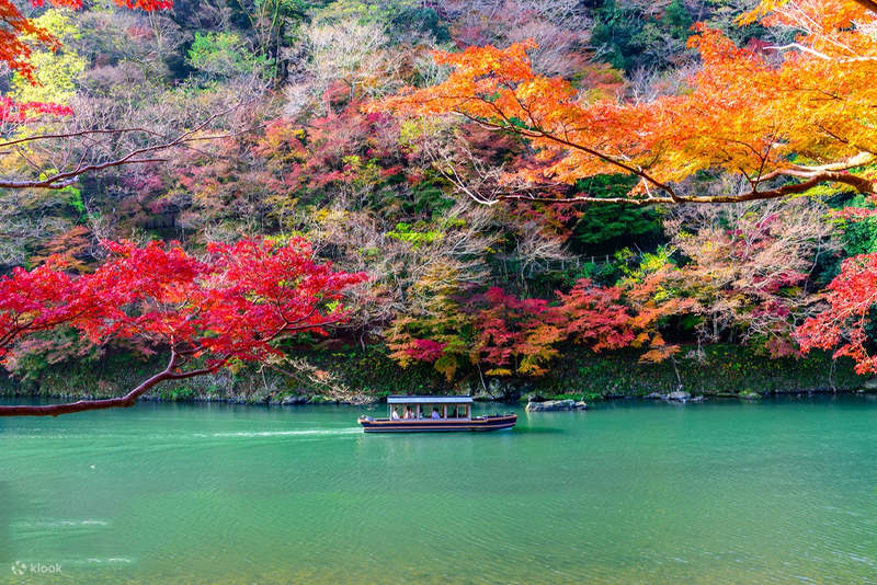 [Kyoto Nara Arashiyama Classic One-Day Tour] Arashiyama Train & Nara ...